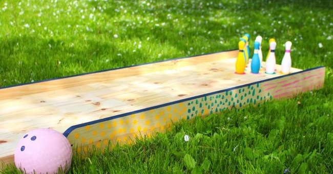Tự tạo sân chơi Bowling cho bé ngay trong sân nhà bạn - QuanTriMang.com