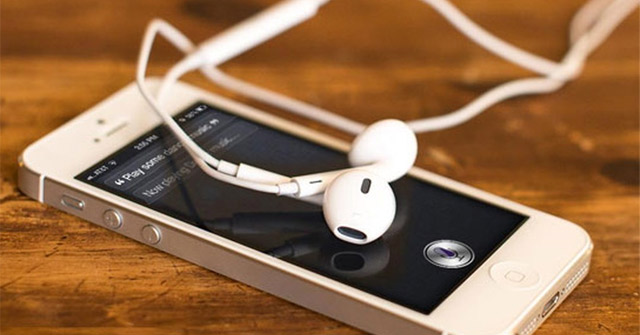 Cách nhận biết tai nghe iPhone thật và giả chính xác nhất - QuanTriMang.com