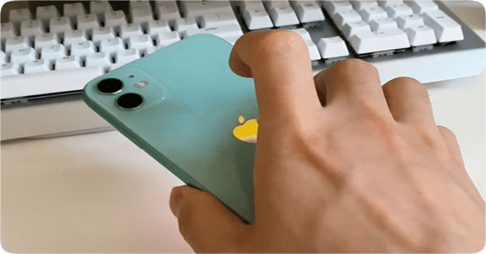 Cách sử dụng tính năng gõ mặt lưng (back tap) trên iOS 14 - QuanTriMang.com