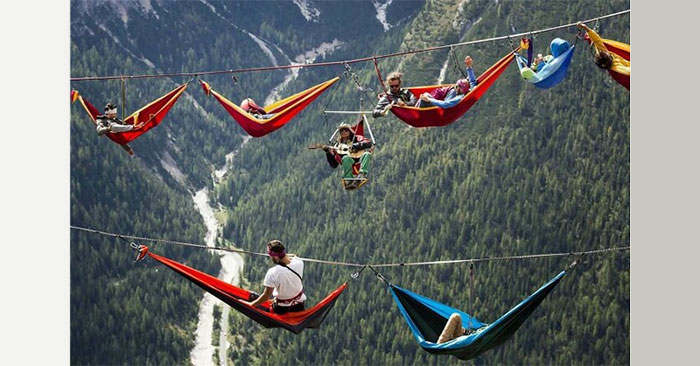 20 bức ảnh mạo hiểm nhất thế giới, khiến người xem thót tim ...