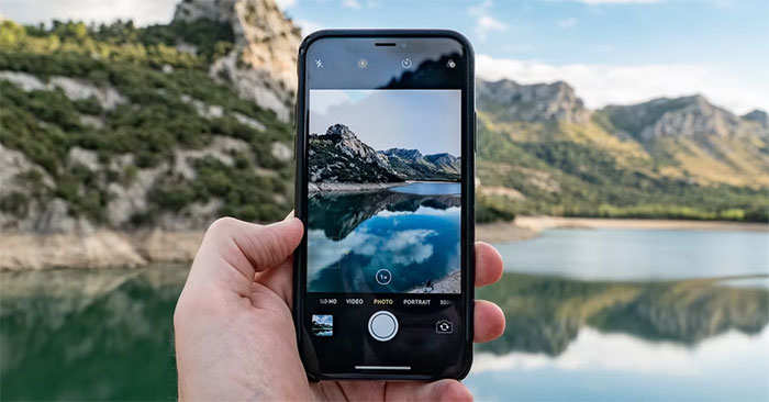 Cách sử dụng công cụ Level trong ứng dụng Camera trên iPhone